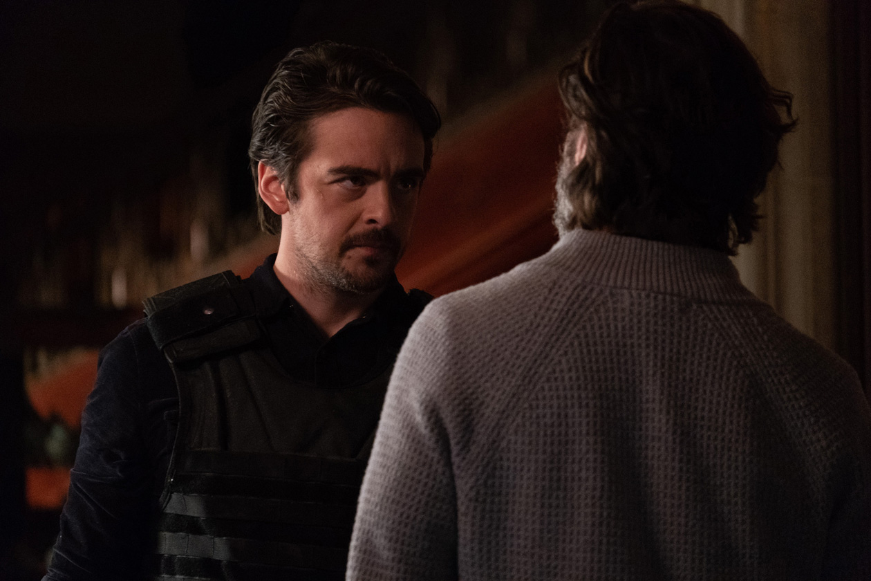 The Passage Season 1 Episode 9: Stay in the Light Recap – Metawitches